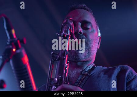 Pietro Santangelo (Nu Genea Stock Photo - Alamy