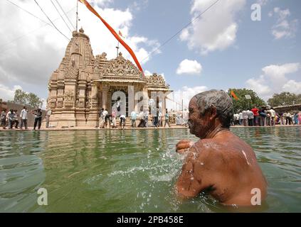 Trinetreshwar Mahadev temple ; Tarnetar fair ; Tarnetar ; Thangadh ...