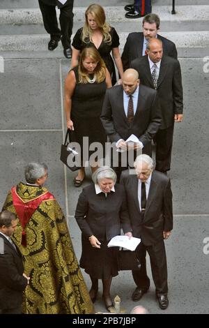 Brooke Astor's son Anthony Marshall and his wife, Charlene arriving 151 ...