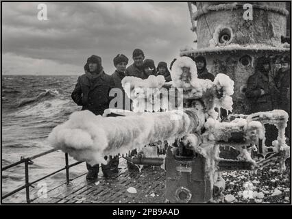 Crew in a german submarine boat,1942 Stock Photo - Alamy