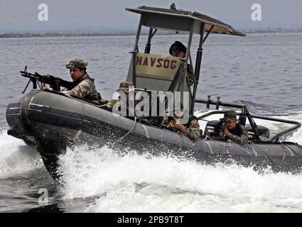 A member of the Philippine Navy Special Operations Group, U.S. Navy ...