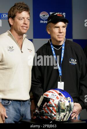 FILE: Troy Aikman of the Dallas Cowboys at Raymond James Stadium in ...