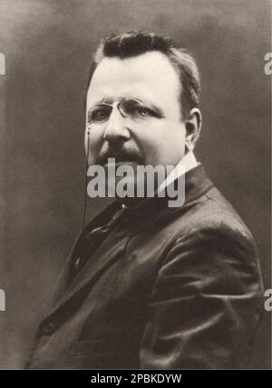 BENEDETTO CROCE (1866-1952) Italian philosopher Stock Photo - Alamy