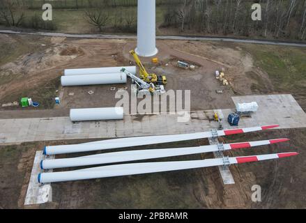 12 March 2023, Brandenburg, Jacobsdorf: The construction site for a new ...