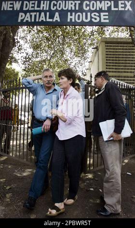Hannah Foster's parents, Trevor and Hilary Foster (right) and her ...