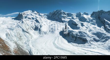 Gorner Glacier (Gornergletscher) with majestic Lyskamm and Monte Rosa ...