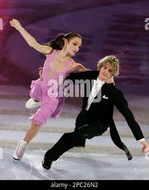 Meryl Davis, left, and Charlie White of the United States perform ...