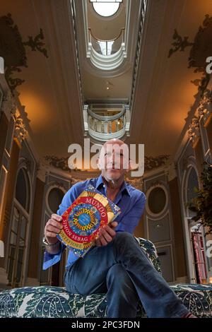 The World: A Family History by Simon Sebag Montefiore books, book shop ...