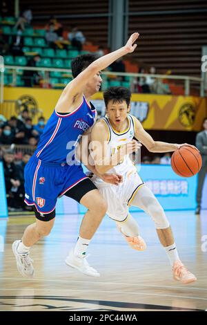 Zhuji, China's Zhejiang Province. 13th Apr, 2021. Liu Zeyi (L) of ...