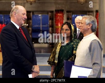 Nobel Peace Prize laureates, Muhammad Yunus, right, and Grameen Bank ...