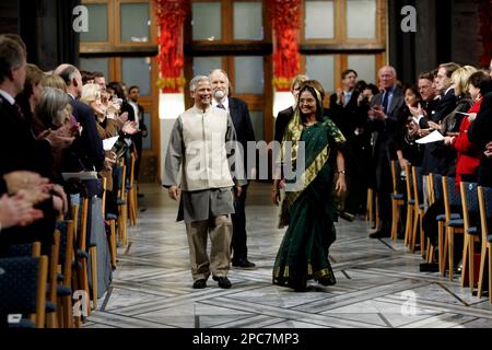 Nobel Peace Prize laureates, Muhammad Yunus, right, and Grameen Bank ...