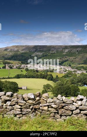 Village of Reeth from Harkerside, with Fremington Edge in distance ...