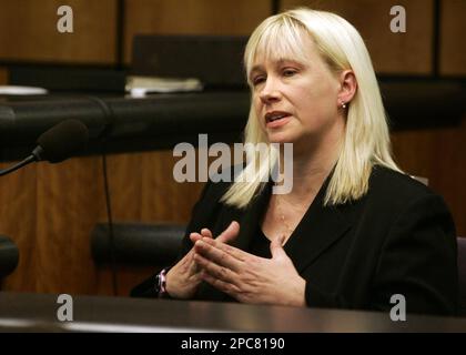 Nurse Kim Ramey testifies during the murder trial of Chaz Higgs ...