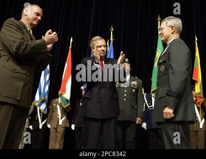 Army Gen. Bantz Craddock, head of the U.S. military's Southern Command ...