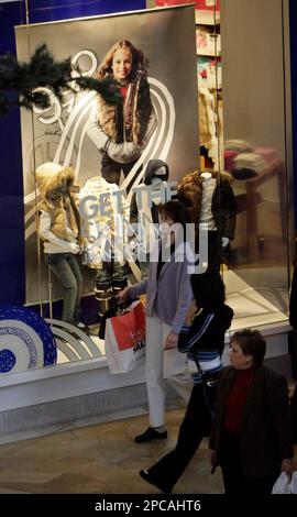Store display of Gap clothing for kids Stock Photo - Alamy