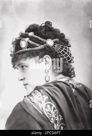 The celebrated austrian Opera singer soprano MARIA JERITZA ( 1887 ...