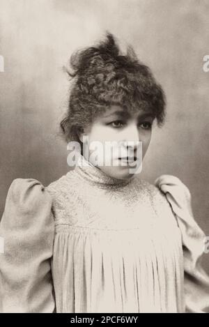1888 , FRANCE : the french actress SARAH BERNHARDT ( 1844 - 1923 ...