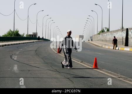 traffic signs in baghdad iraq Stock Photo - Alamy