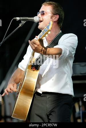 Belgian singer Joost Zweegers of the group Novastar performs on the ...