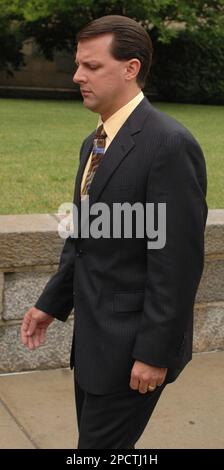 Jeffrey Pelley, 34, walks out of the Saint Joseph County Courthouse ...