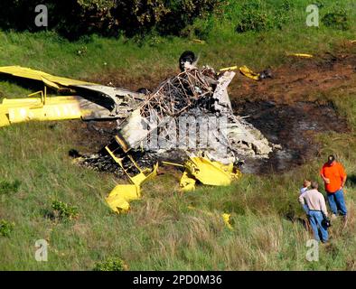 Burned Airplane Accident Stock Photo - Alamy