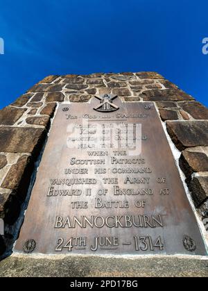 Robert the Bruce monument at the Battle of Bannockburn Experience in ...