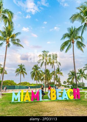 Miami Beach Sign, Instagram Spot, Illuminated Ocean Drive Art Deco ...