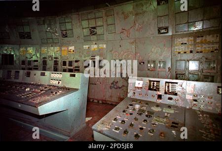 Chernobyl reactor 4 control room. Inside the control room of reactor ...