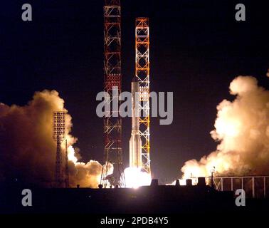 A Russian Proton M booster with a Briz M upper stage and the DIRECTV 10 ...
