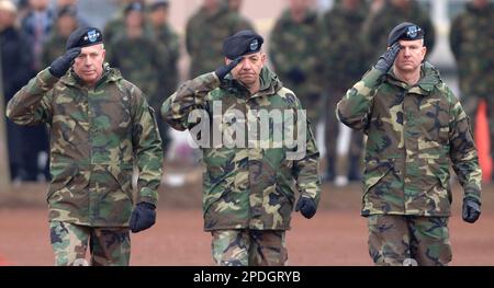 U.S. General B. B. Bell, right, and General James L. Jones, left ...
