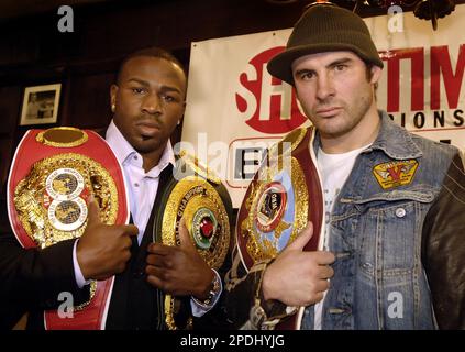 Joe Calzaghe undefeated super middleweight boxing world champion ...