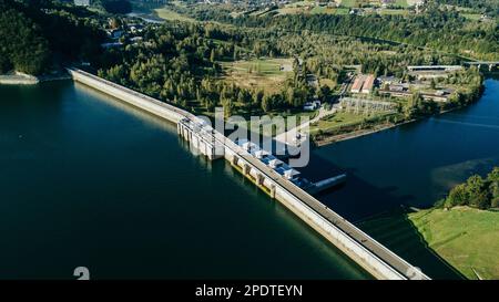 The Solina Reservoir and the hydroelectric power plant Stock Photo - Alamy