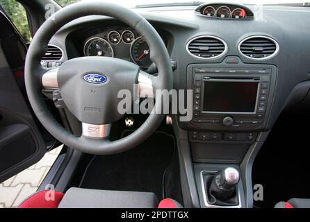 2005 Ford Focus St Interior