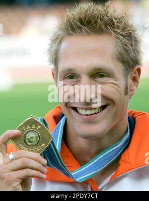 Gold medalist Rens Blom of the Netherlands smiles during the medal ...