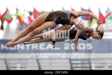 Italy's Valentina Marocchi and Brenda Spaziani perform during the women ...