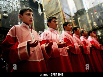 Altar boys take part in Palm Sunday celebrations in Panama City, Sunday ...