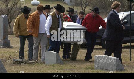 Paul Shane funeral Stock Photo - Alamy