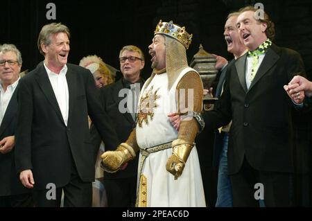Tim Curry (King Arthur) in Monty Python;s SPAMALOT at the Palace ...