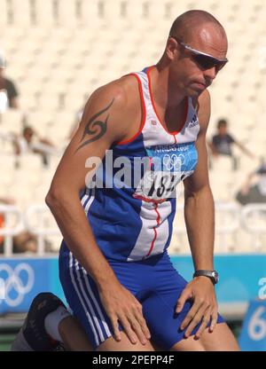 DEAN MACEY DECATHLON POLE VAULT Stock Photo - Alamy