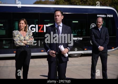 Avanza's CEO, Valentín Alonso, speaks during the presentation of ...