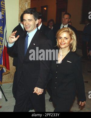 Gov. James McGreevey, wife Dina Matos McGreevey and daughter Morag ...