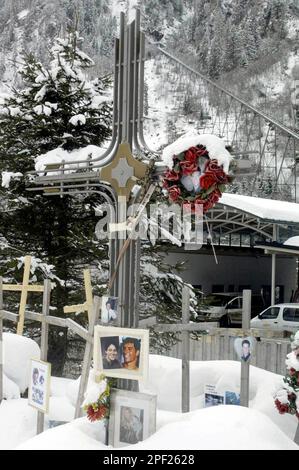 Kaprun memorial for people in cable car disaster Gedenkstatte 11.11. ...