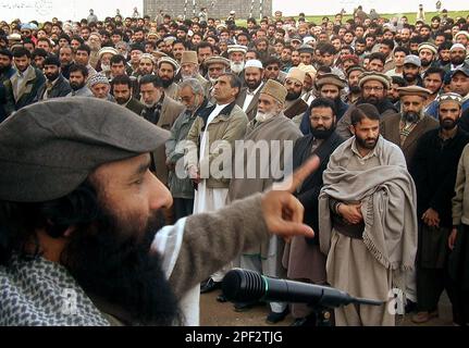 Syed Salahuddin, supreme commander of Pakistani Kashmiri militant group ...