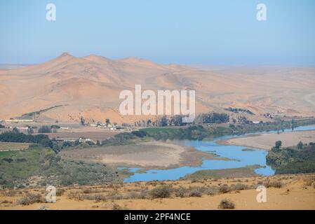 Orange River, also known as the Orange River, on the border between ...