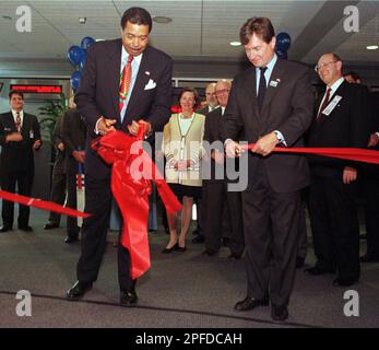 Bob Ayling, British Airways Chief Executive tries out 'Lounge in the ...