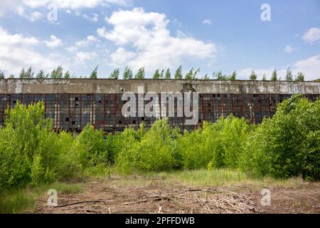 The abandoned old factory building outside Stock Photo - Alamy