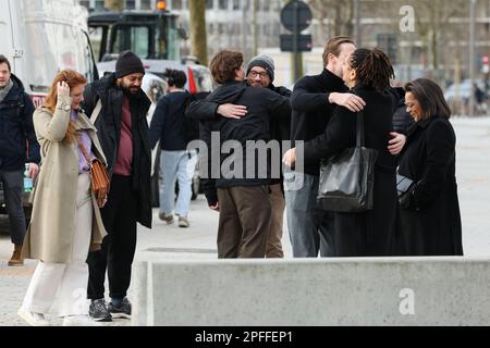Family and friends of Sanda Dia arrive for a session of the case before ...