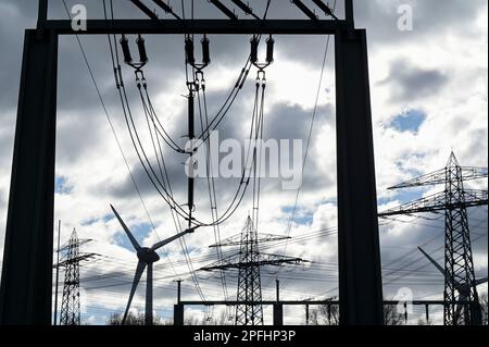 GERMANY, Hamburg, electric grid, power transmission pole, Enercon wind ...