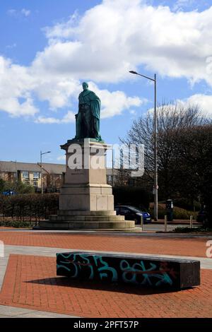 Statue of 2nd Marquis (marquess) of Bute, John Crichton Stuart, K.T ...