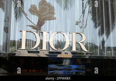 Dior store on Rodeo Drive, Los Angeles, California, USA Stock Photo - Alamy